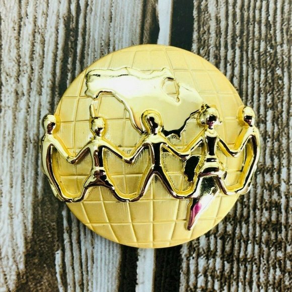 Unbranded | Jewelry | World Globe Unity Pin Brooch People Holding Hands ...